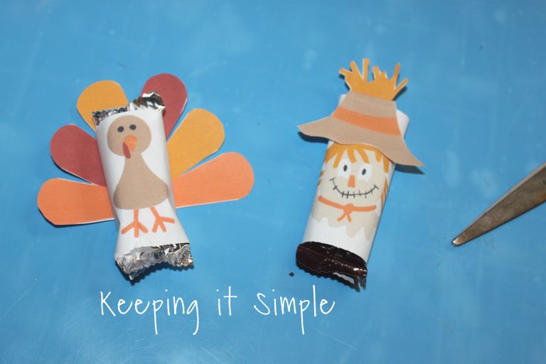 Thanksgiving Candy Bars with Printable Wrapper - Keeping it Simple