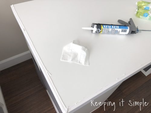 DIY Crafting Table {Vinyl Work Station} - Keeping it Simple