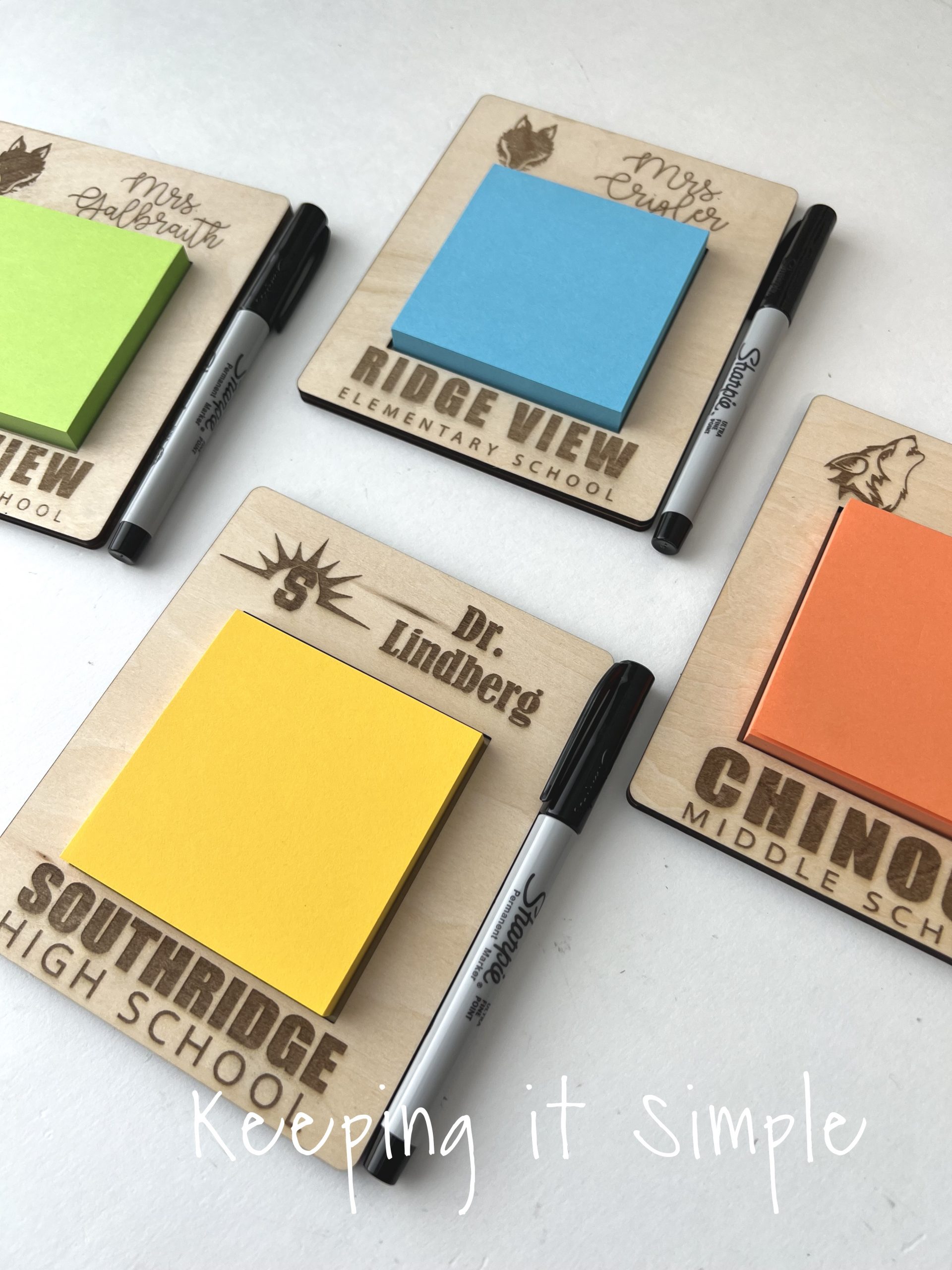 Easy Teacher Gift Idea- Wooden Post It Note Holder Made with xTool ...