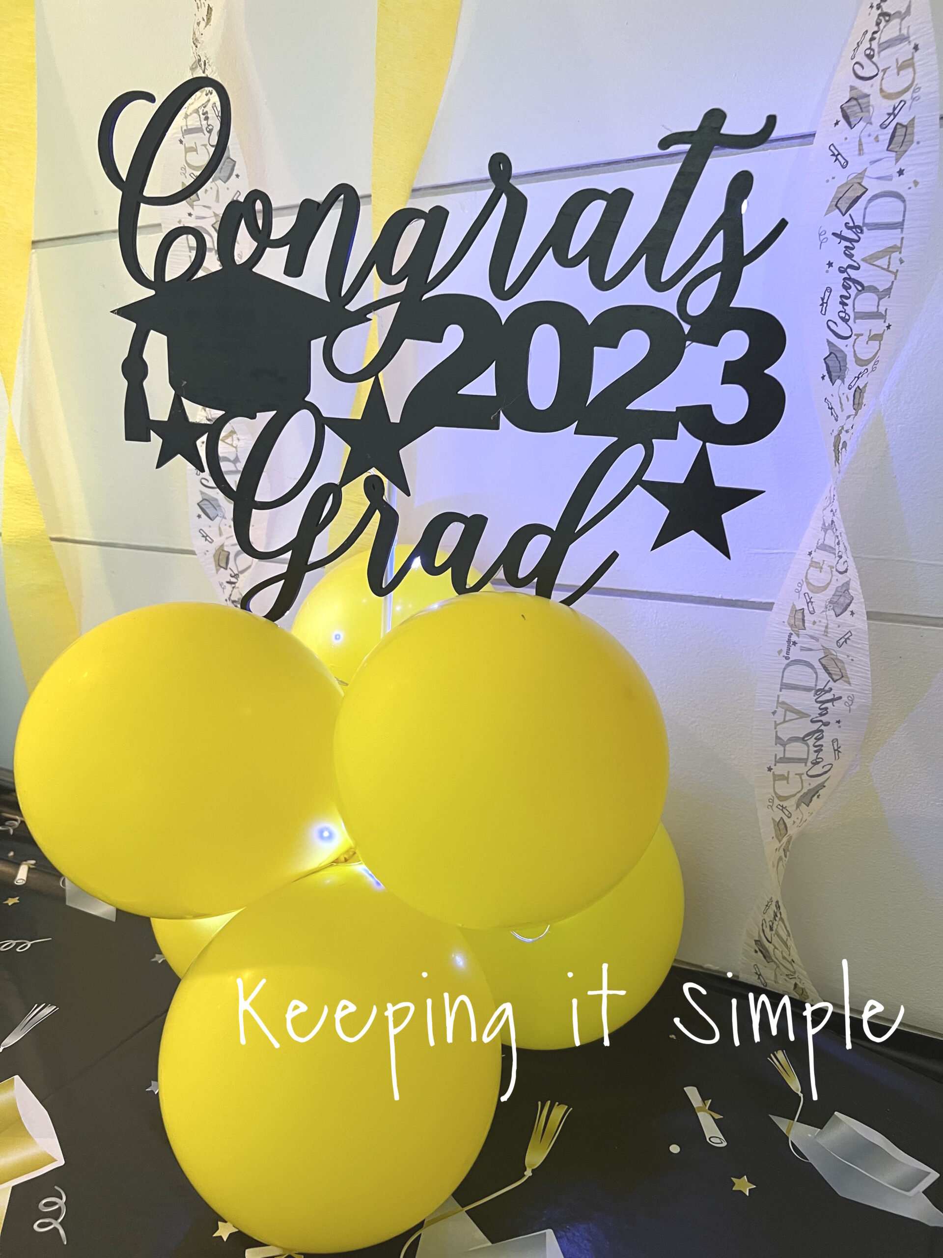 Gradation Party Idea- Graduation Picture Frames with K-12 Grades Photos ...