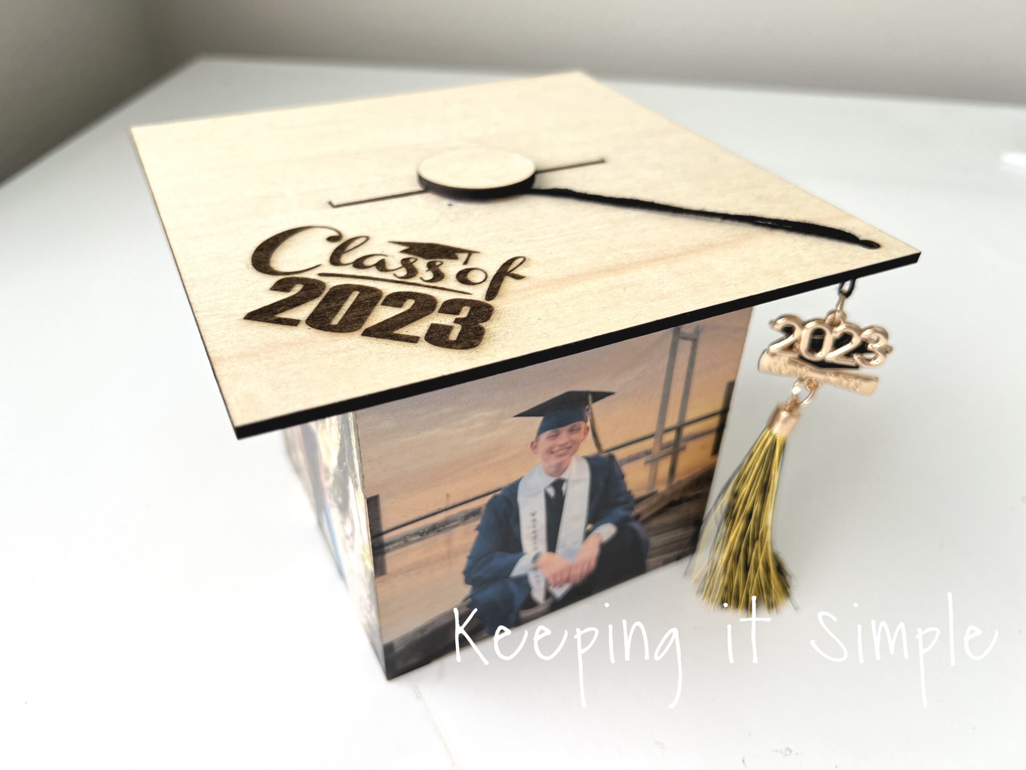 Graduation Money Gift Idea- Graduation Photo Box {How to Put Photos ...