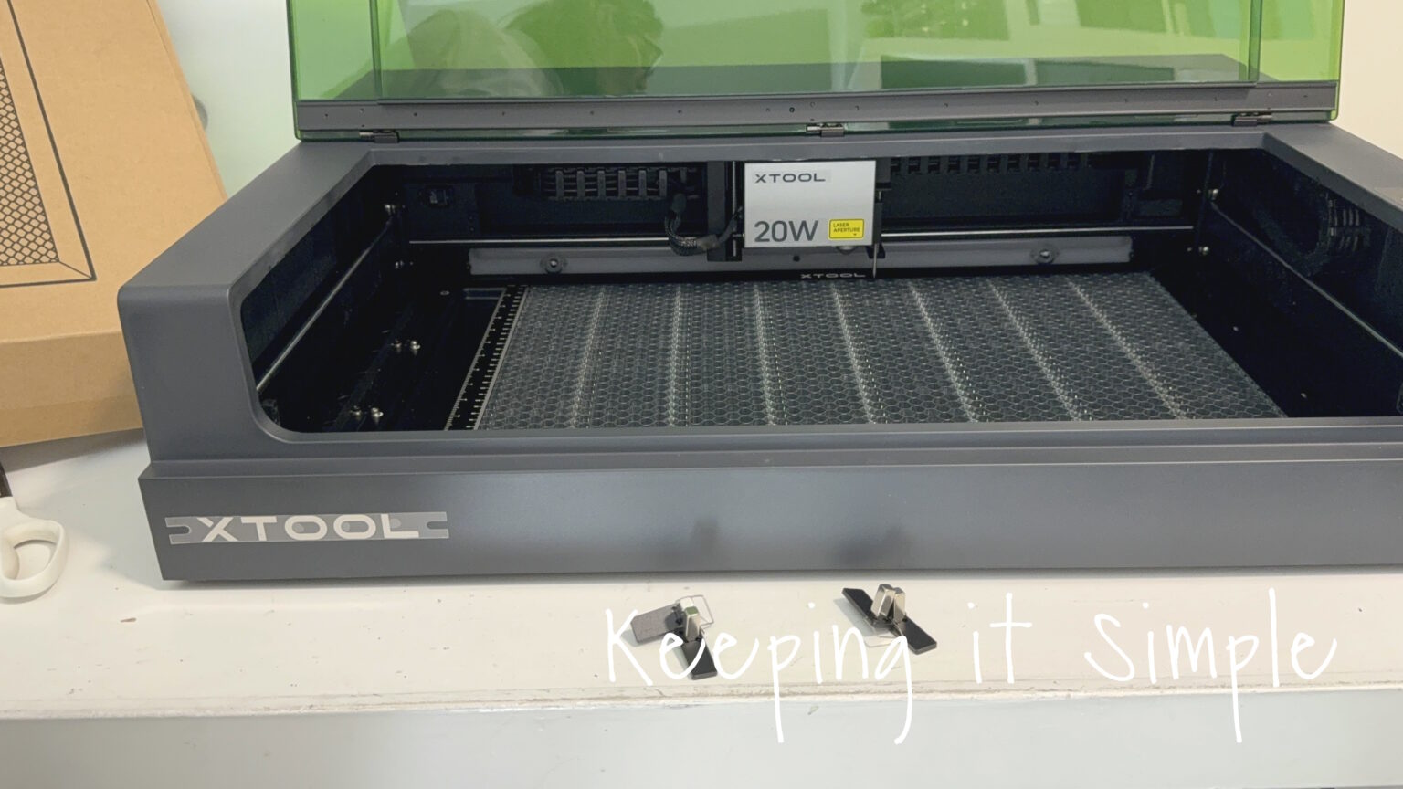 How to Set up the xTool S1 Enclosed Diode Laser Cutter - Keeping it Simple