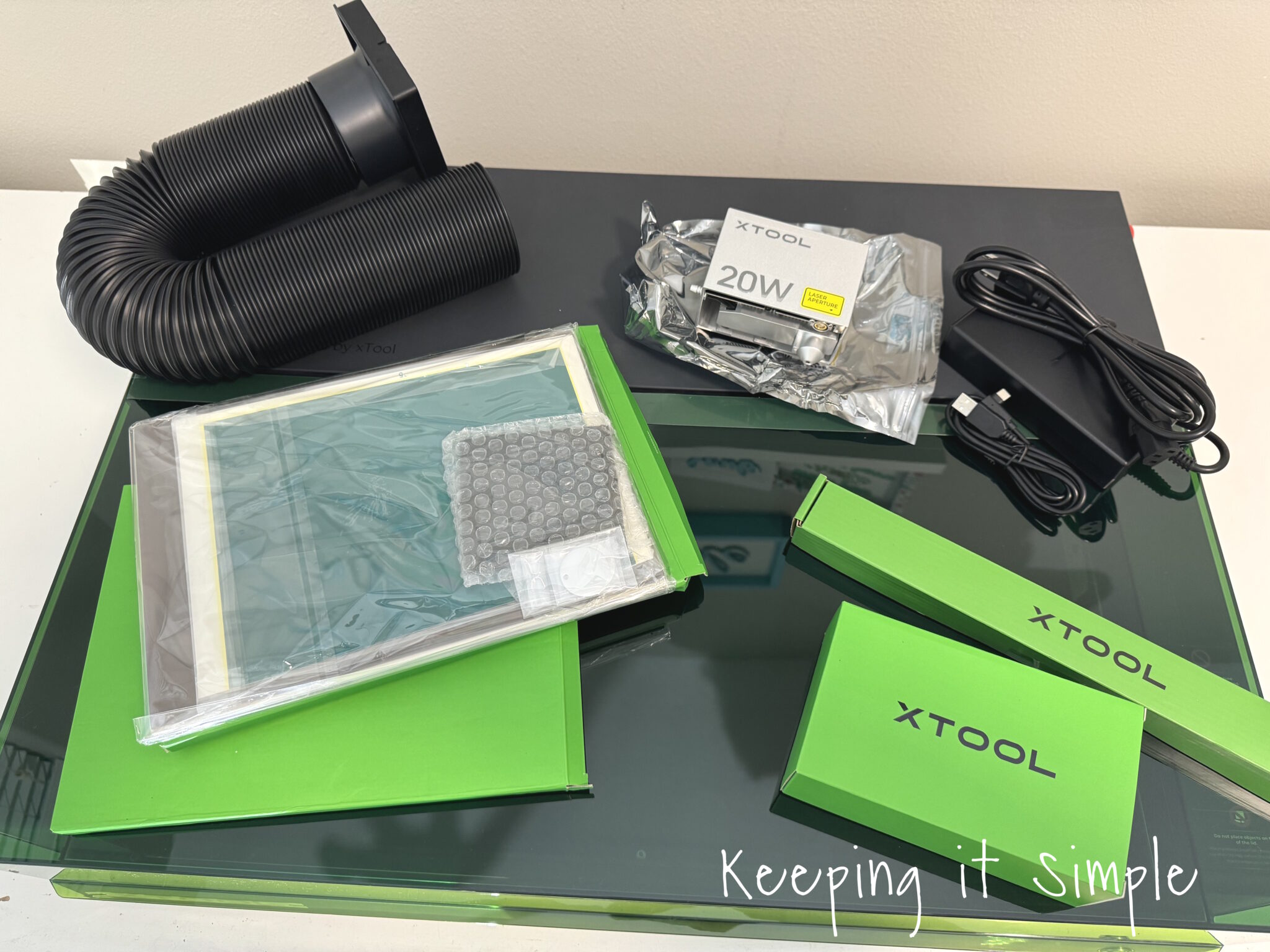 How to Set up the xTool S1 Enclosed Diode Laser Cutter - Keeping it Simple